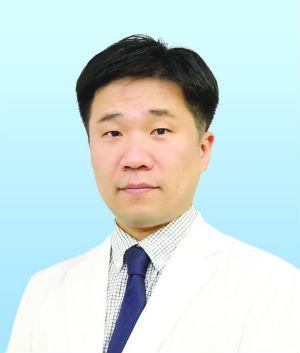 환절기 목감기와 혼동하기 쉬운 ‘인후두 역류’의 원인은?